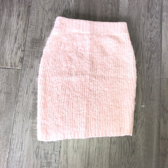 Lovers + Friends | Skirts | Fuzzy Pink Pink From Revolve | Poshmark